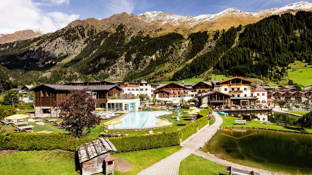 Hotel con Centro Benessere Alto Adige, Family Wellness Hotel Schneeberg ...